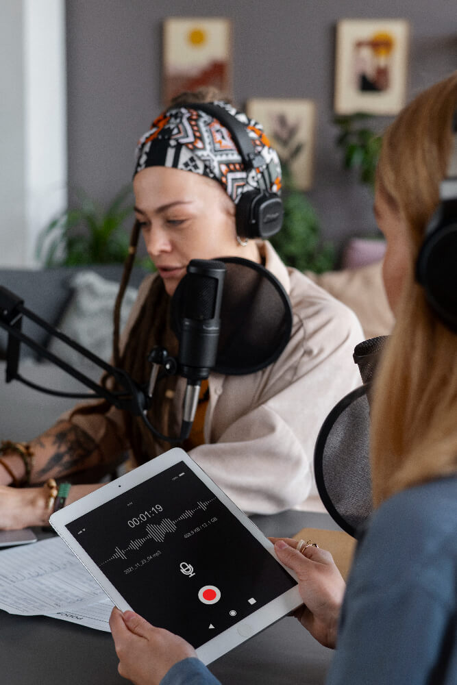 Estudio de Grabación de Podcasts y YouTube en Bogotá